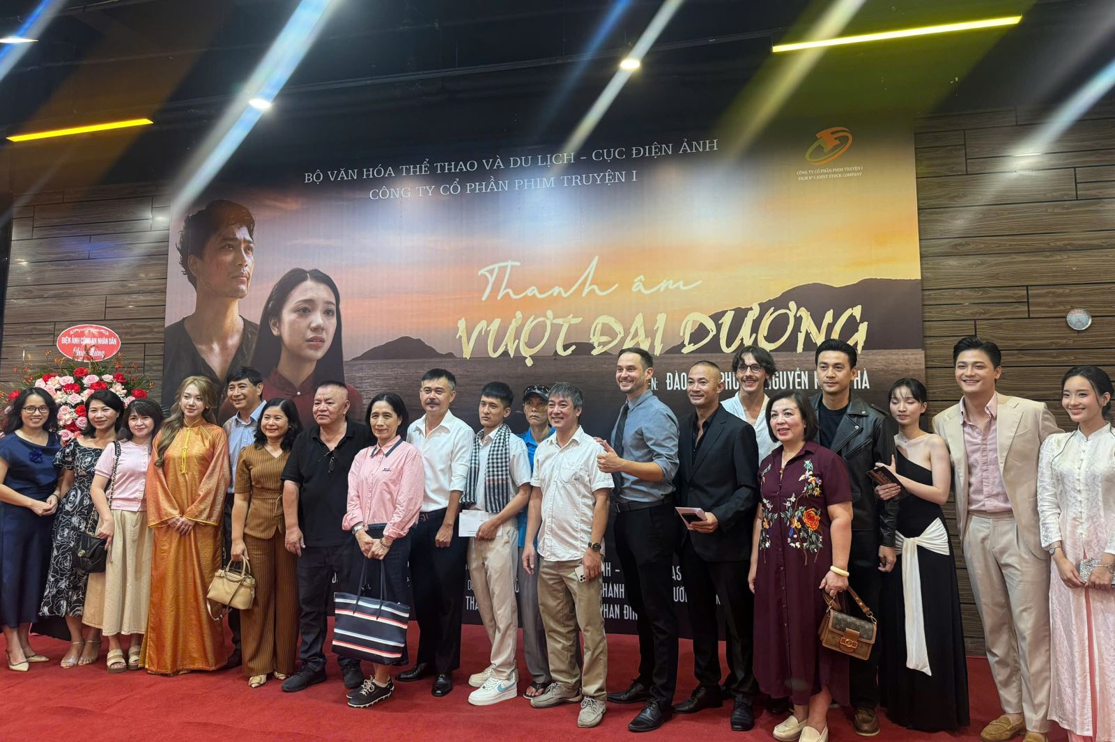 “Thanh âm vượt đại dương” - Bộ phim về các chiến sĩ cách mạng trong nhà tù Côn Đảo ra mắt khán giả